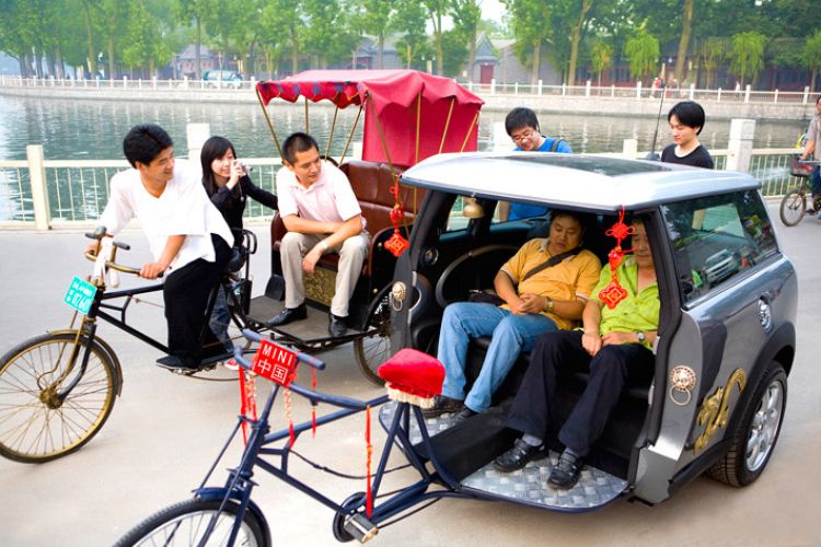 Ini dia becak mewah ala China, bikin geleng-geleng kepala