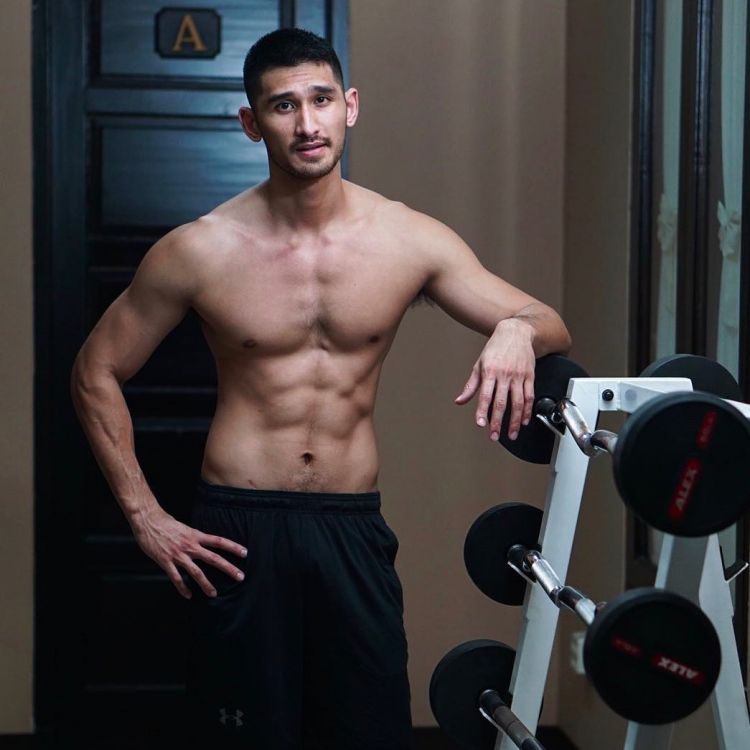 Ini lho tips olahraga ala model dan influencer, JRyan Karsten