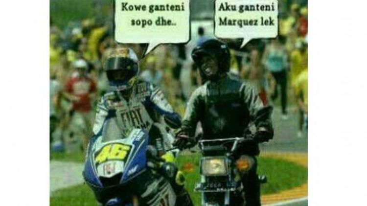 17 Meme insiden Rossi vs Marquez yang bikin ketawa ngakak