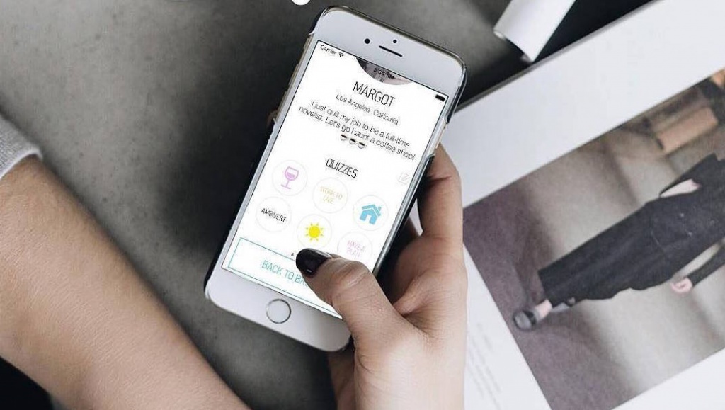 For the ladies: Need a BFF? Just swipe right..