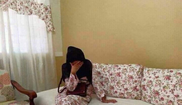 Gamis mahal-mahal coraknya mirip gorden, wanita ini banjir komentar