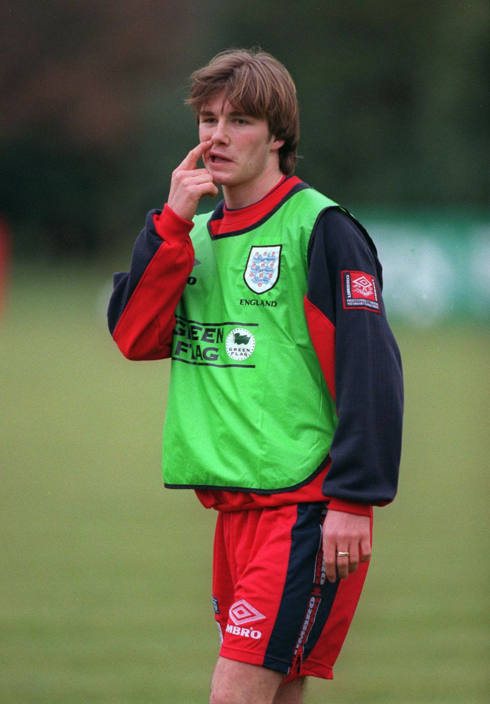 20 Foto perubahan penampilan David Beckham, dari culun hingga coo