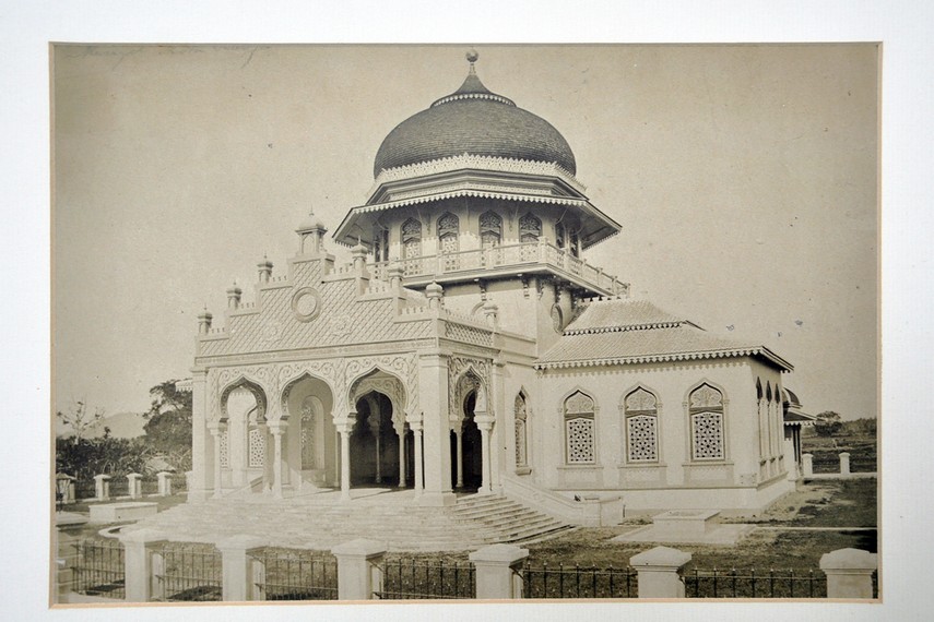 11 Foto transformasi Masjid Baiturrahman Aceh, mirip Masjid Nabaw