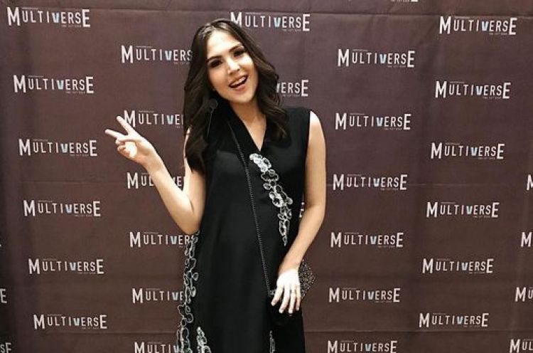 Usai melahirkan anak, penampilan Olivia Jensen ini bikin takjub Usai melahirkan anak, penampilan Olivia Jensen ini bikin takjub