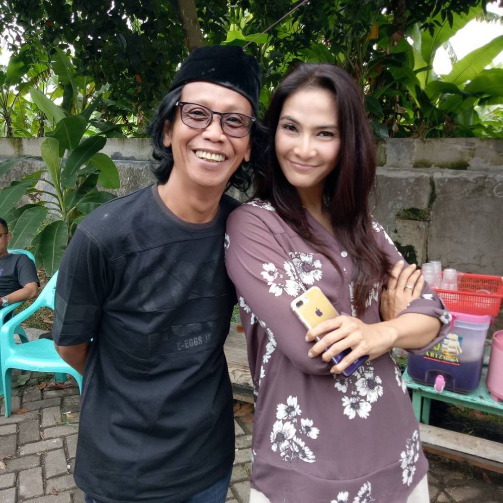 10 Potret terkini Mandra, tubuhnya tampak semakin kurus