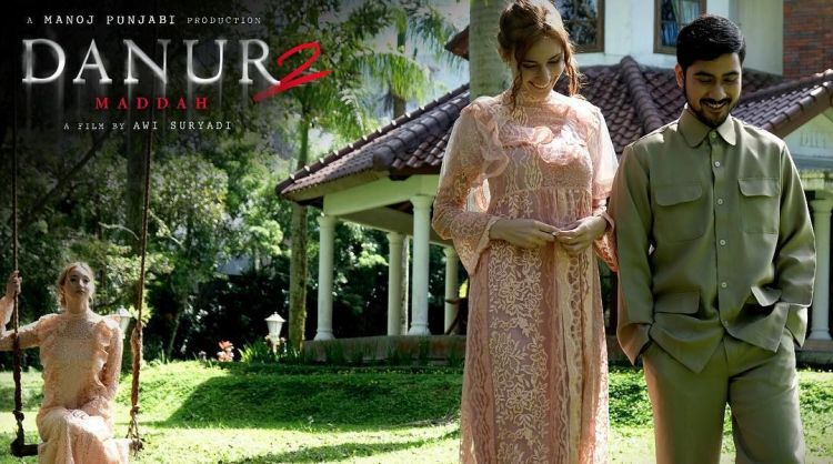 Penampakan sosok misterius di poster film Danur 2 ini bikin merinding