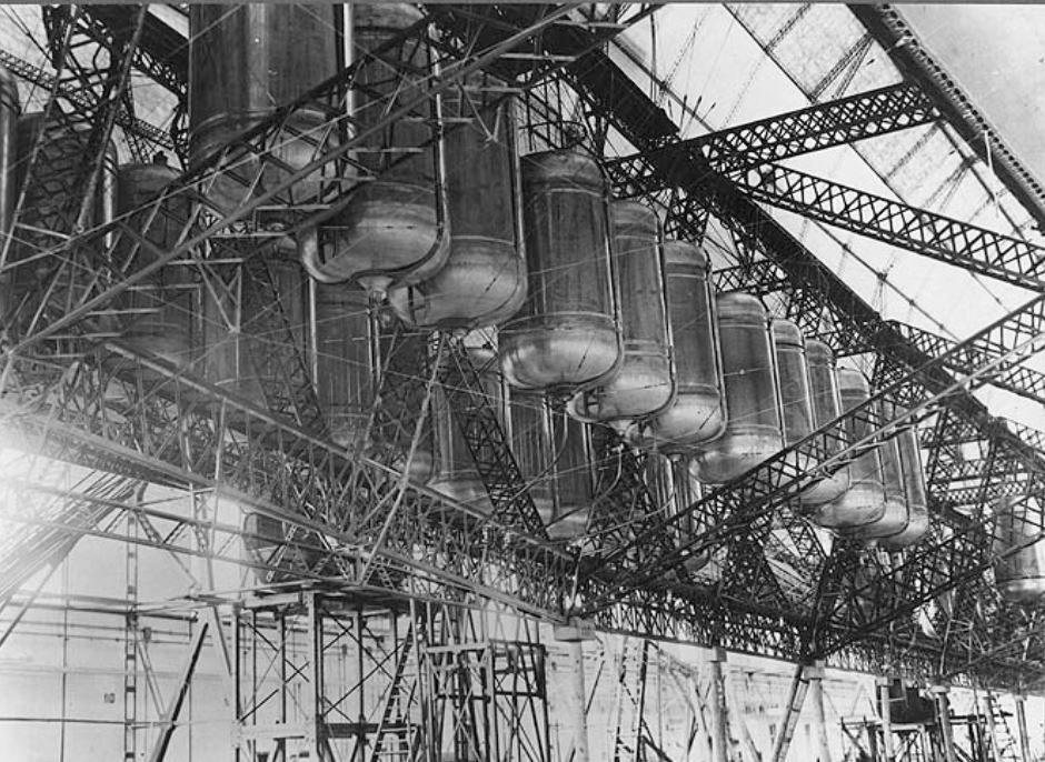 10 Potret proses pembuatan Zeppelin, balon udara terkuat di zaman