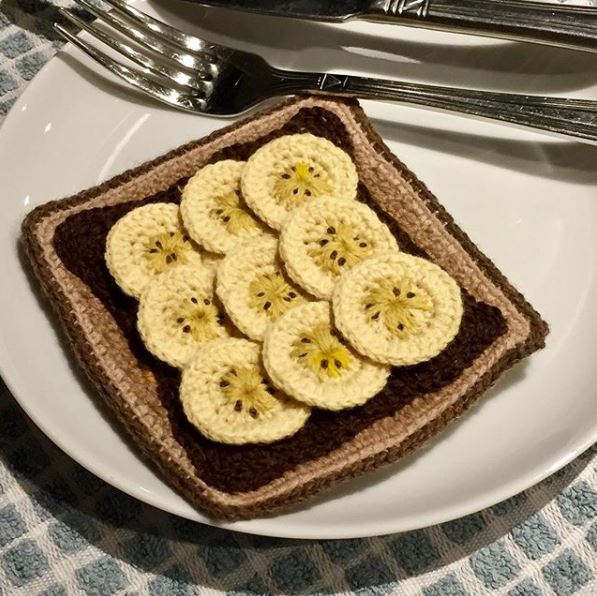 9 Karya seni rajutan hidangan makanan ini unik, detailnya bikin t