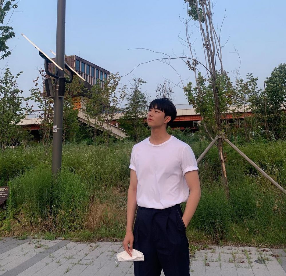 10 Pesona Ki Do-hoon, aktor Korea Selatan model video klip Rossa