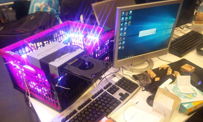 11 Potret unik bikin casing PC dari perabot rumah tangga, bikin heran ...