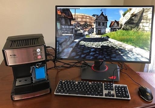 11 Potret desain casing PC dengan konsep tak biasa, bisa pakai sepatu ...