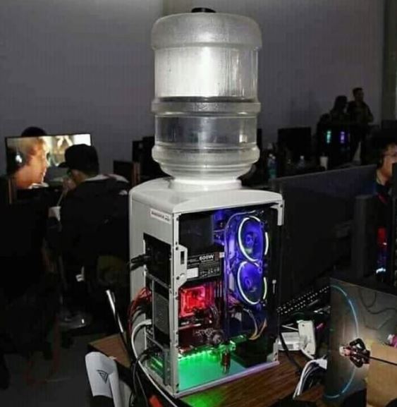 11 Potret rakit PC dengan konsep alat dapur, idenya out of the box ...