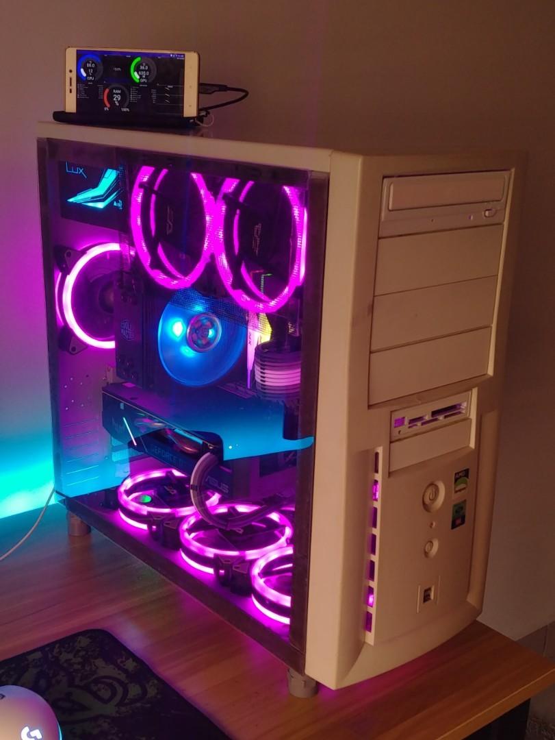 11 Potret lucu komputer kencang dirakit pada casing jadul, bikin heran ...