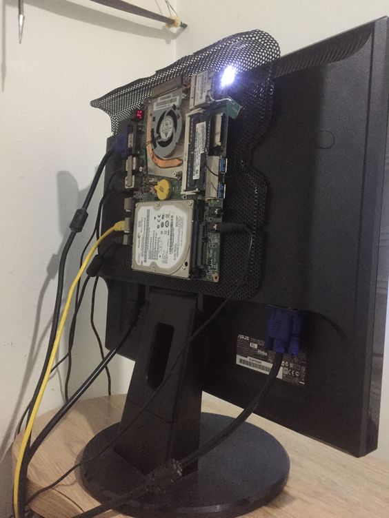 11 Potret kocak rakit komputer asal nyala, tak perlu komponen mahal ...