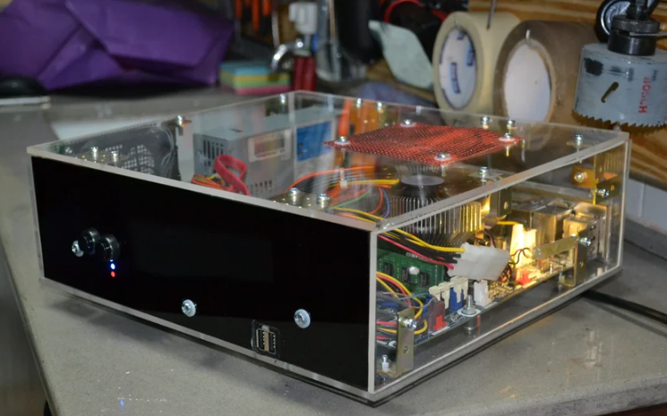 11 Ide kreatif rakit komputer dengan casing akrilik, tampil penuh gaya ...