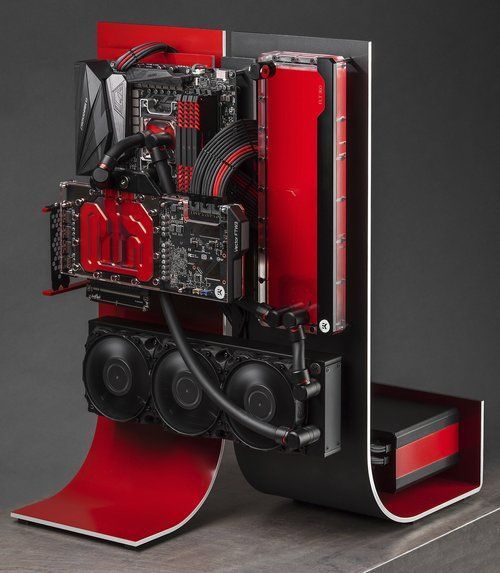 11 Hasil modifikasi casing PC dengan bentuk asimetris, estetik & unik ...