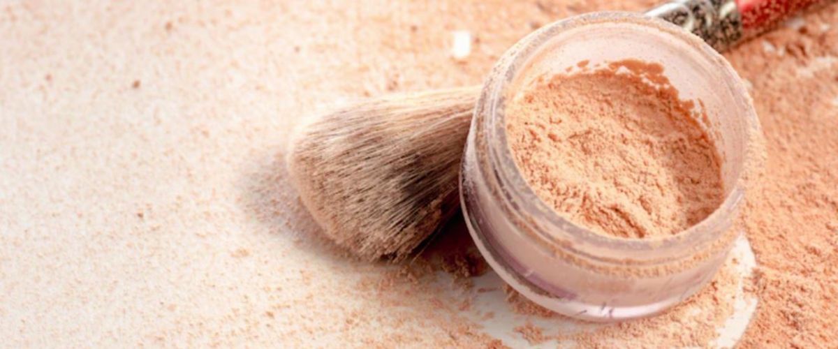 7 Tips gunakan bedak agar tahan lama dan tidak cakey, aplikasikan ...