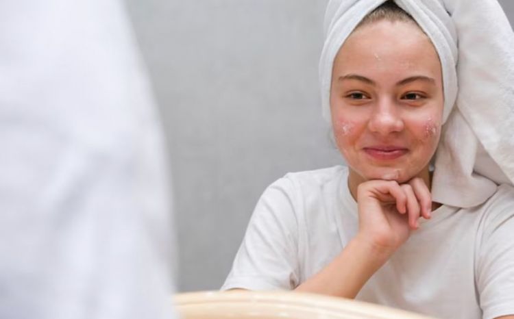 9 Rekomendasi krim malam untuk acne prone harga mulai Rp 30 ribu, wajah ...