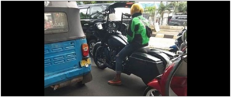 11 Potret Ojek online dengan motor mewah ini bukti orang kaya gabut ...