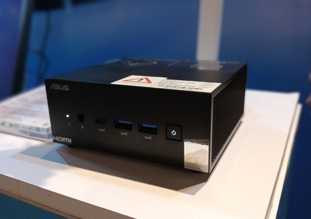 Asus rilis dua perangkat kecil-kecil cabe rawit, Mini PC dengan chipset ...