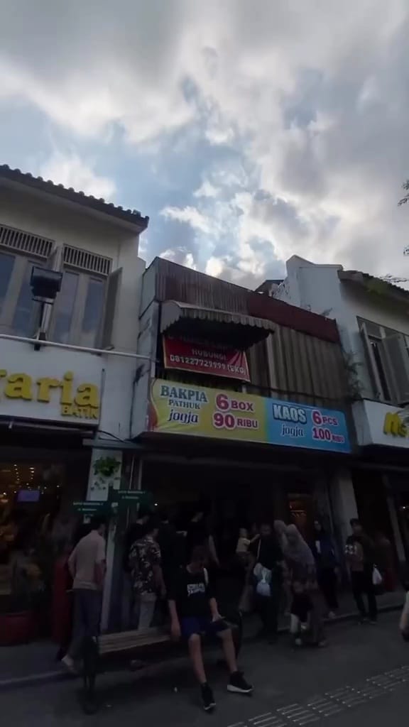 Pria ini survey harga ruko di Malioboro Jogja, nominalnya bikin n