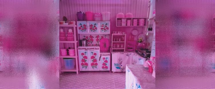 Estetik tak harus mahal, 9 potret dapur kayu serba pink ini tampilannya ...