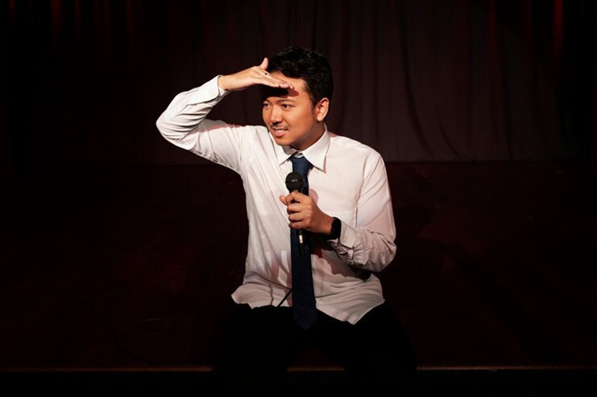 5 Examples of short stand up comedy texts, understand the correct ...