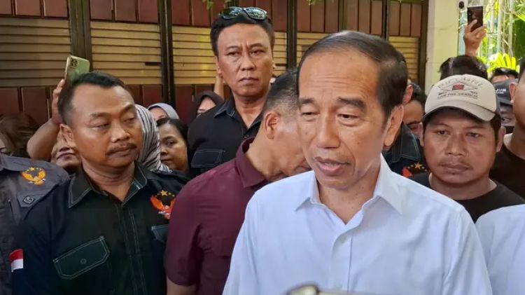 Jokowi laporkan ijazah palsu ke Polda Metro Jaya Jokowi laporkan ijazah palsu ke Polda Metro Jaya