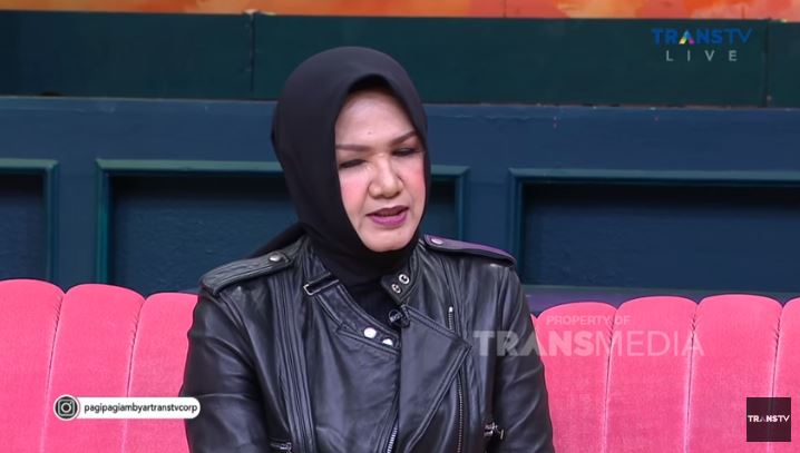 Viral lewat lagu No Comment, ini 6 fakta penyanyi dangdut Tuty Wibowo