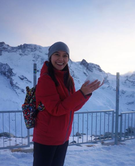 Bintang girlband era 90-an, intip 11 transformasi Vonny Cornellya