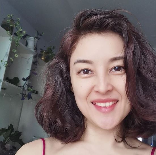 Sempat Vakum Hingga Jadi Pegawai Kantoran Intip 11 Potret Terkini Dan Keadaan Putri Patricia