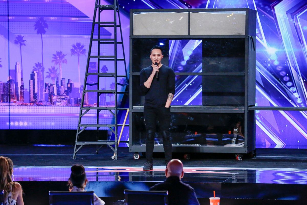 Demian Shocks America's Got Talent Judges With Death-Defying Trick Demian Shocks America's Got Talent Judges With Death-Defying Trick