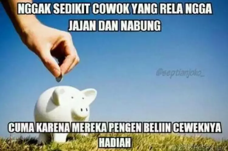 20 Meme 'gemar menabung' ini dijamin bikin ketawa geli