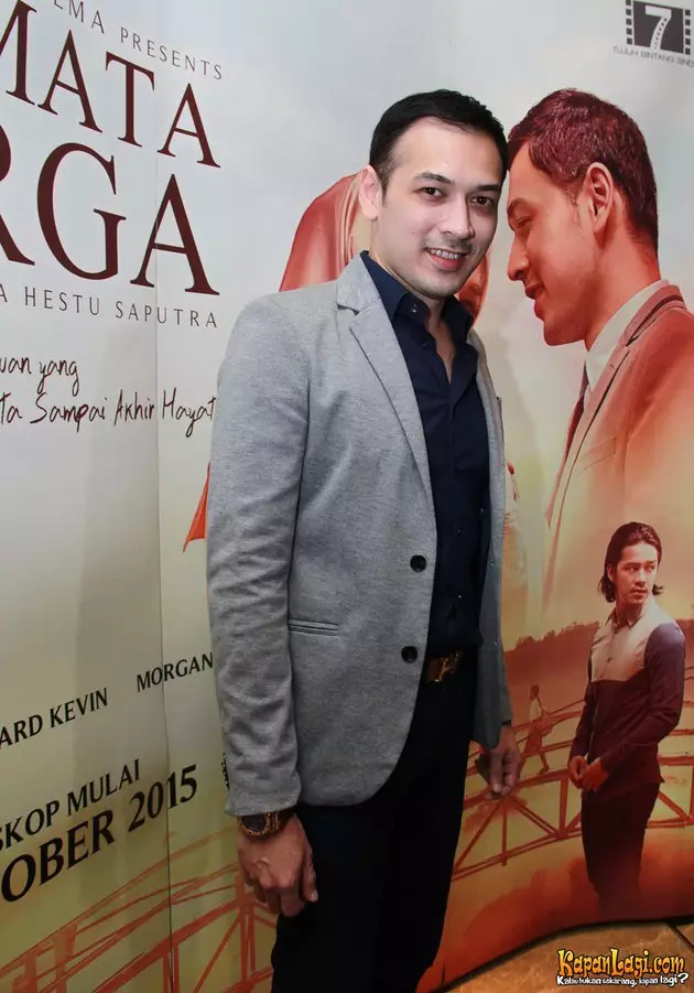 5 Fakta Richard Kevin, calon suami Cut Tari yang juga aktor