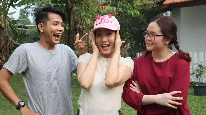 8 Gaya Natasha Wilona di sinetron Anak Band, simpel dan memesona