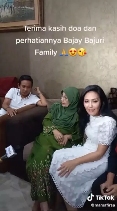 Temu kangen, begini 9 momen pemain Bajaj Bajuri jenguk Nani Wijaya