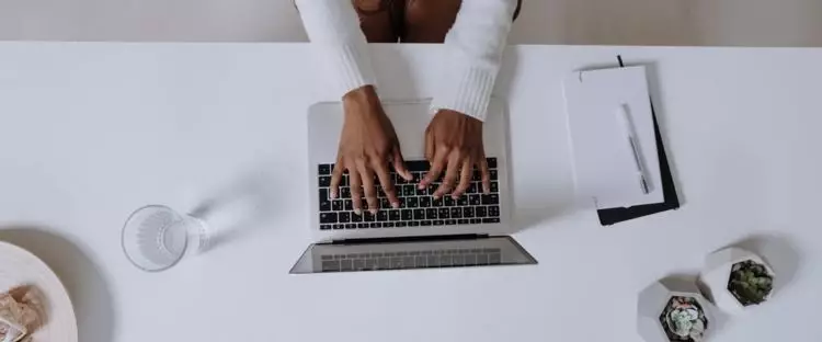 15 Contoh kalimat prefiks lengkap dengan jenis dan fungsinya