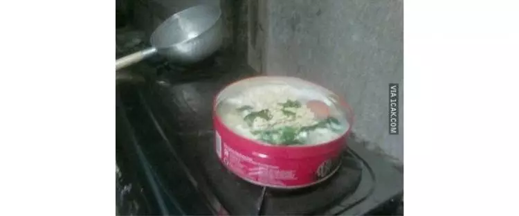 Nyeleneh abis, 11 potret kocak perabotan rumah tangga ini uniknya malah bikin bingung sendiri