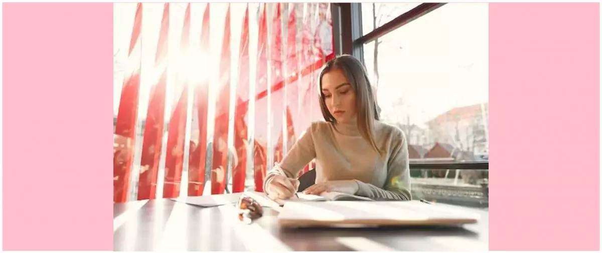 9 Contoh essay bahasa Inggris, lengkap dengan langkah-langkah menulis ...