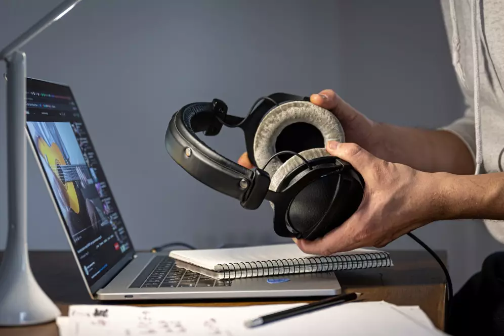 Young, Fun, & Creative - Brilio.net